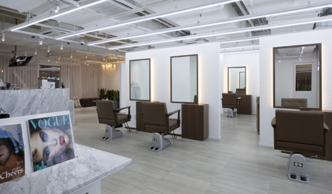 Myeongdong’s Hair Hub: Park Jun Beauty Lab- ₩30,000 ~ - K stay | 케이스테이